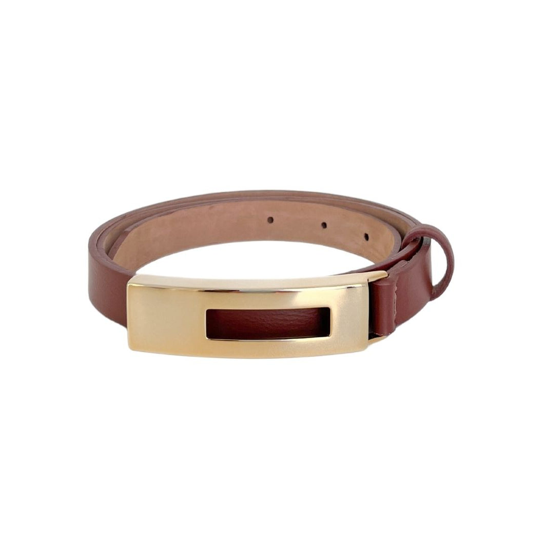 Cintos – Emma Leblanc